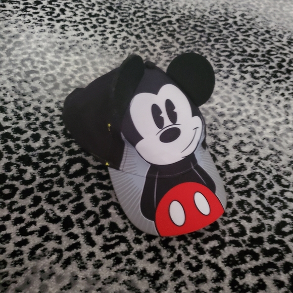 Disney | Accessories | Disney Mickey Mouse Cap | Poshmark